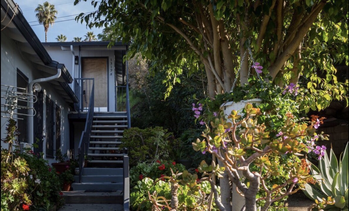 Sunsplashed Mid-Century Abode + Duplex w/Oh So Cool Vibes in Eagle Rock ...